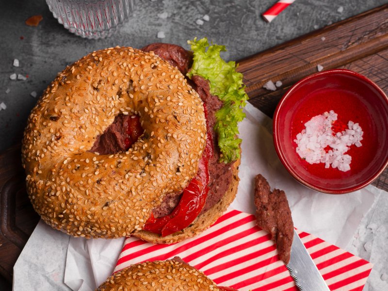 Bajgiel z Pastą z Fasoli